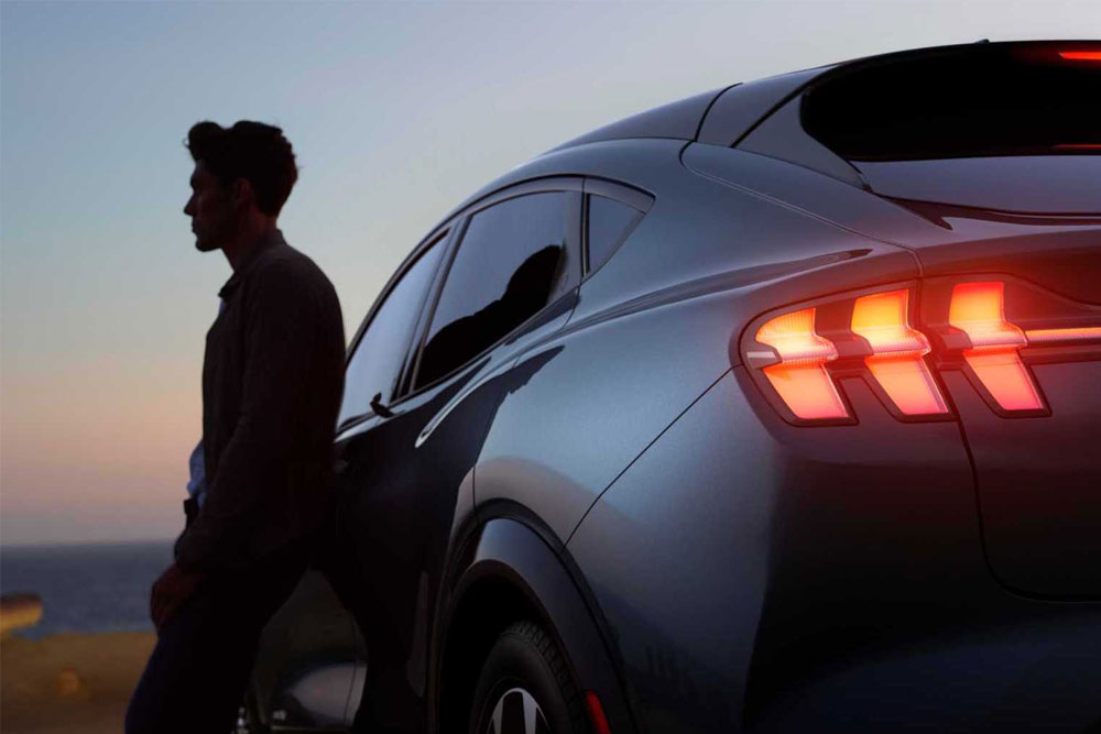 Optical Diffusers - Luminit, Inc.