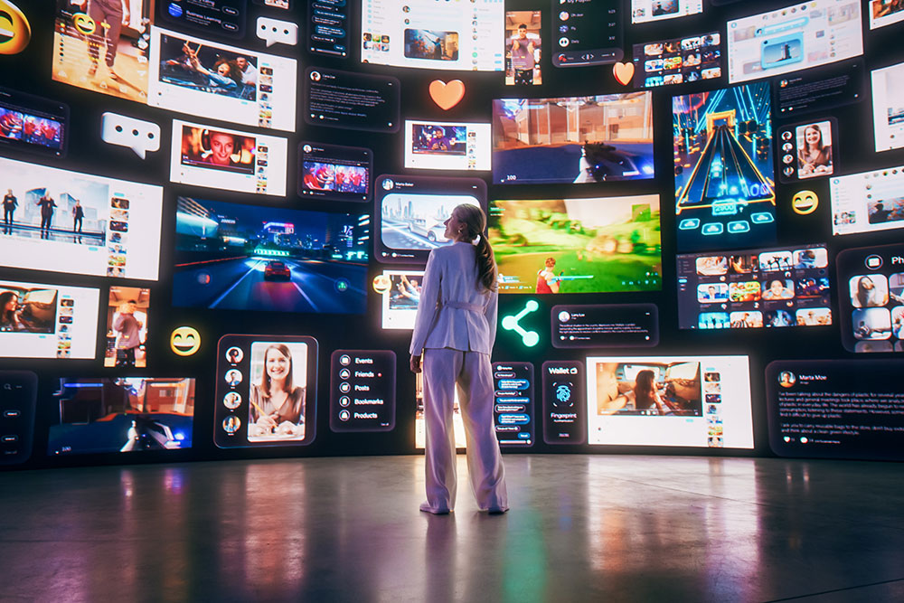 Round Tip Displays | Luminit Prismatic Films